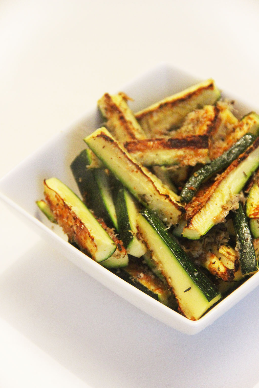Frites de courgettes au parmesan - Not parisienne