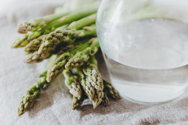 Légume de saison : l'asperge verte - Not parisienne
